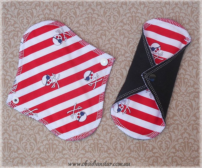 Mini (L) – Pirate Stripe | Obsidian Star